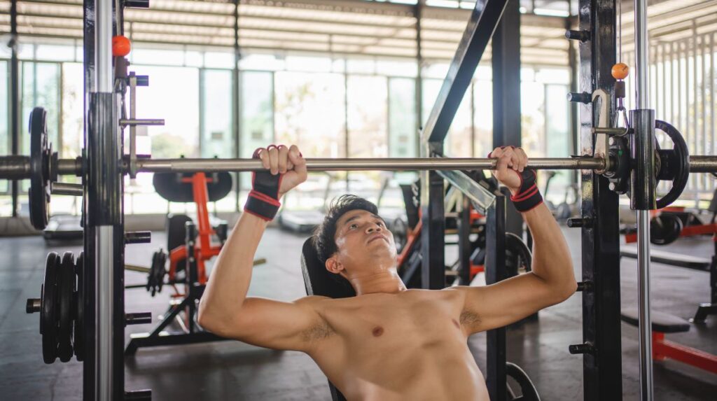 Smith Machine Bar Weight: How To Measure Weight Yourself 2025