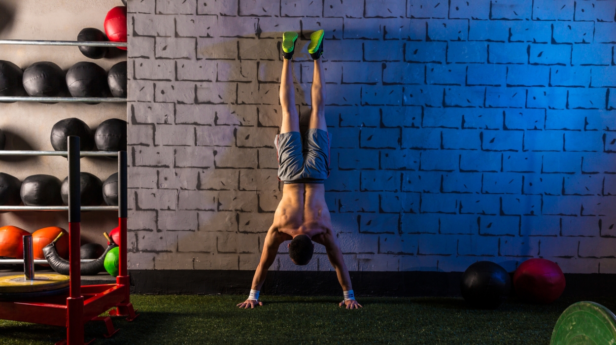 Push Your Strength To The Max With These 10 Hardest Calisthenics Moves